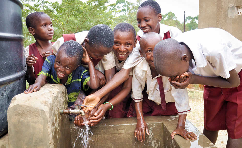 Poverty Alleviation | Support impoverished communities | World Vision HK